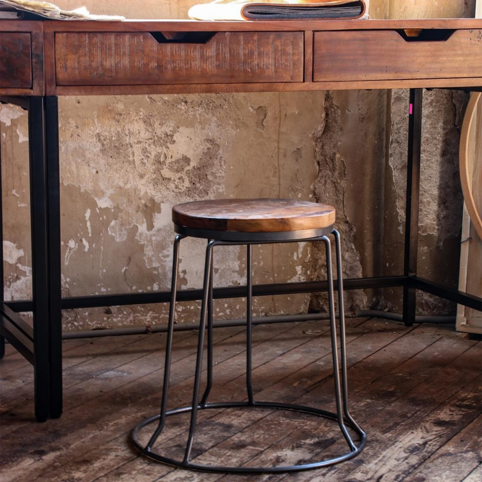 Pall 'Factory' 30 cm - Trä/Järn - Köp hos Reforma